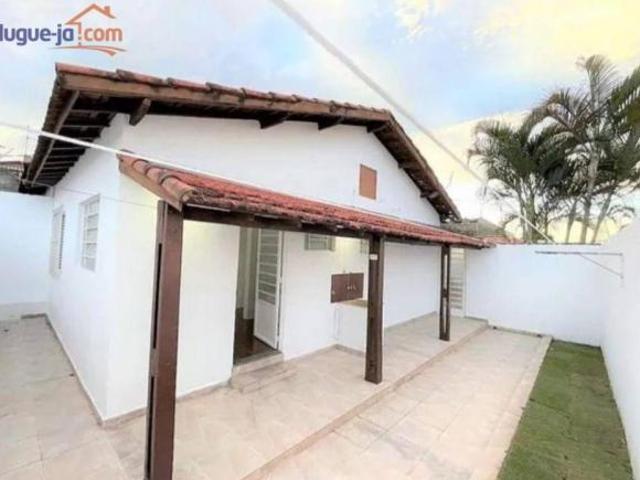 Casa com 2 dormitórios à venda, 144 m² por R$ 480.000,00 Jardim Oriente São José dos Campos/SP