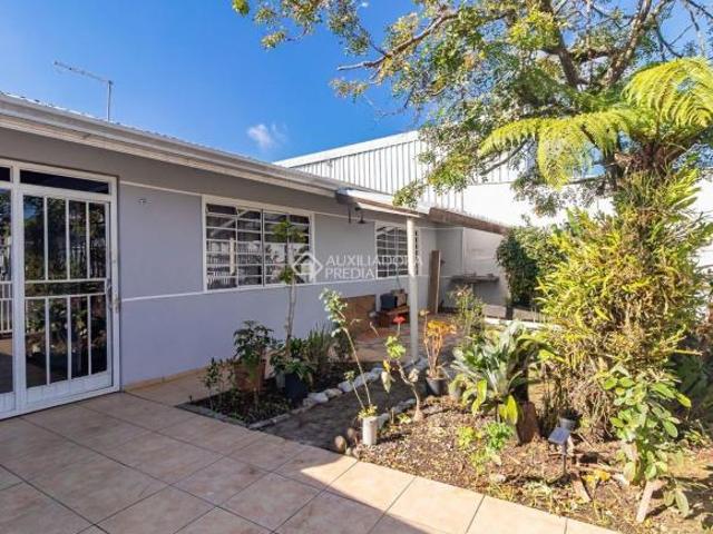 Casa com 2 dormitórios à venda, 148 m² Capão Raso Curitiba/PR