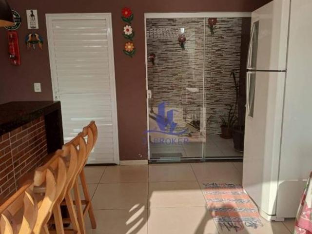 Casa com 2 dormitórios à venda, 148 m² por R$ 320.000,00 Parque Giansante Bauru/SP
