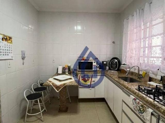 Casa com 2 dormitórios à venda, 140 m² por R$ 360.000,00 Parque Universitário Rio Claro/SP