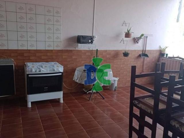 Casa com 2 dormitórios à venda, 141 m² por R$ 350.000,00 Jardim do Vale Jacareí/SP