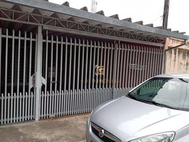 Casa com 2 dormitórios à venda, 142 m² por R$ 318.000,00 Jardim Santa Marina Jacareí/SP
