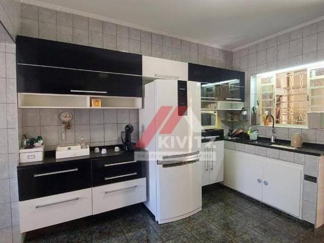Casa com 2 dormitórios à venda, 154 m² por R$ 650.000,00 Jardim Thelja Americana/SP