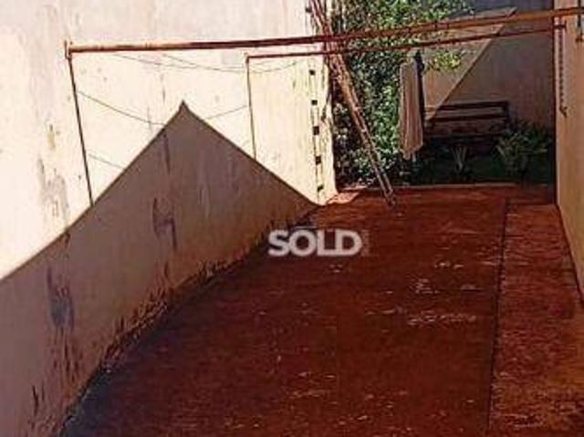 Casa com 2 dormitórios à venda, 155 m² por R$ 200.000 Centro São Joaquim da Barra/SP