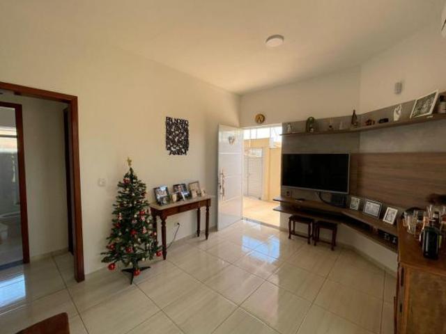 Casa com 2 dormitórios à venda, 155m² por R$ 480.000 Bairro Jardim Esplanada Bo