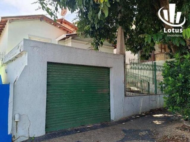 Casa com 2 dormitórios à venda, 150 m² Centro Jaguariúna/SP