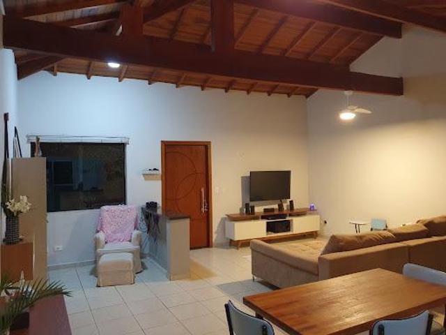 Casa com 2 dormitórios à venda, 150 m² por R$ 1.400.000,00 Condomínio Clube de Campo Valinhos Va