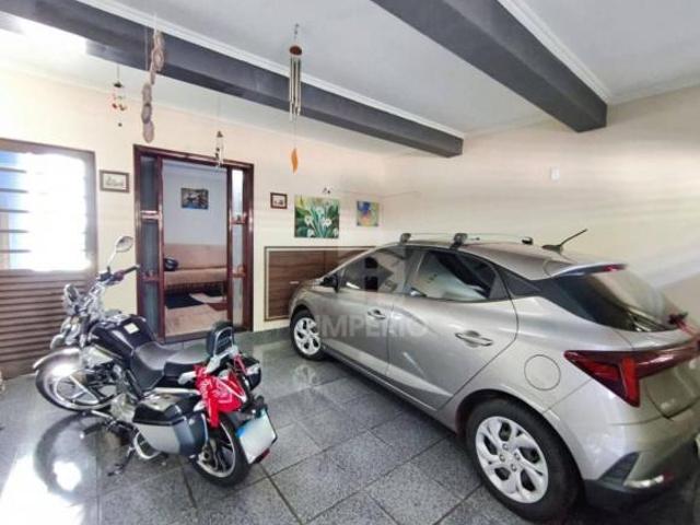 Casa com 2 dormitórios à venda, 150 m² por R$ 320.000,00 Vila Industrial Jaú/SP