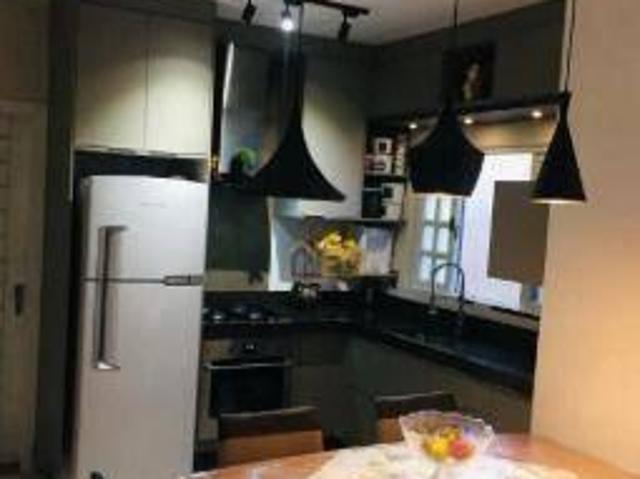 Casa com 2 dormitórios à venda, 70 m² por R$ 430.000,00 Parque Urupês Taubaté/SP
