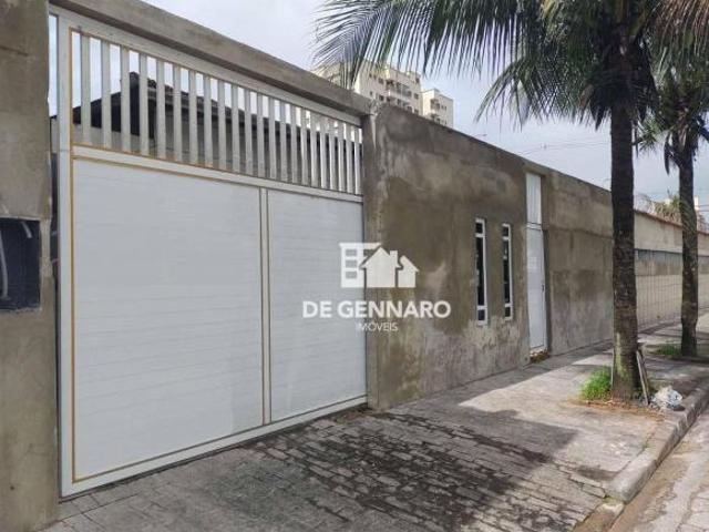 Casa com 2 dormitórios à venda, 150 m² por R$ 710.000,00 Aviação Praia Grande/SP