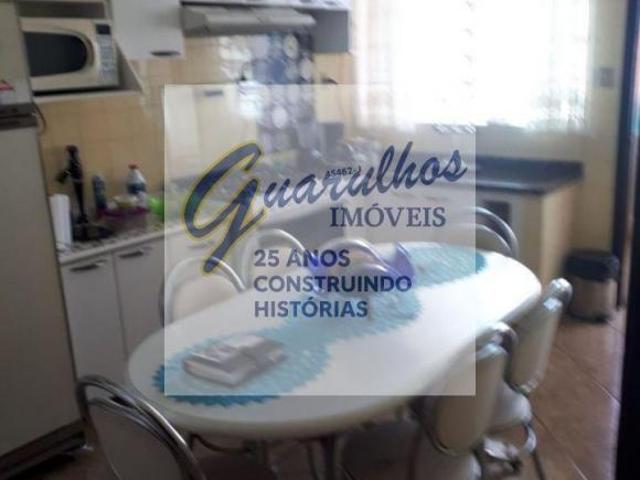 Casa com 2 dormitórios à venda, 151 m² por R$ 900.000,00 Vila Galvão Guarulhos/SP