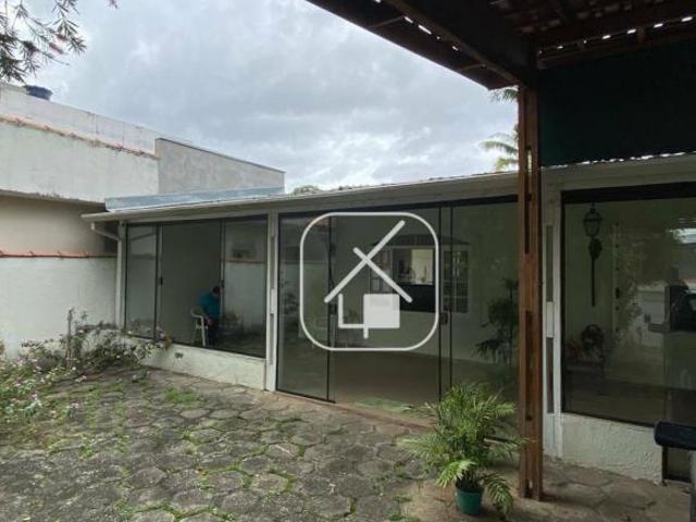 Casa com 2 dormitórios à venda, 153 m² por R$ 800.000,10 Itapema Guararema/SP