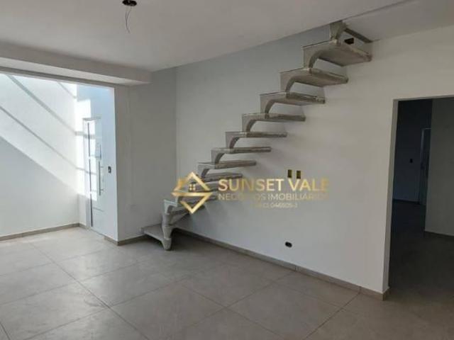 Casa com 2 dormitórios à venda, 160 m² por R$ 754.000,00 Vila Branca Jacareí/SP