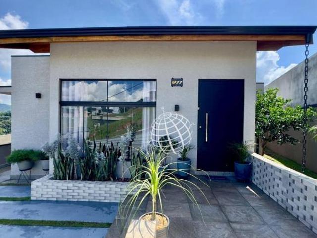 Casa com 2 dormitórios à venda, 162 m² por R$ 1.100.000,00 Condomínio Alto da Floresta Bom Jesus