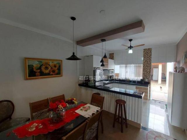Casa com 2 dormitórios à venda, 175 m² por R$ 390.000,00 Central Parque Botucatu/SP