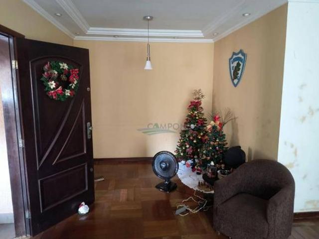 Casa com 2 dormitórios à venda, 177 m² por R$ 900.000 Universitário Londrina/PR