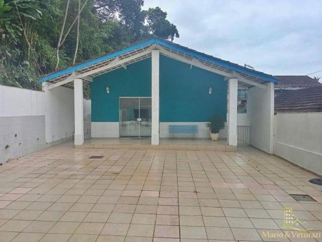 Casa com 2 dormitórios à venda, 170 m² por R$ 720.000,00 Guaiuba Guarujá/SP