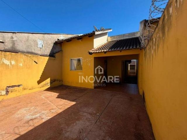 Casa com 2 dormitórios à venda, 180 m² por R$ 270.000,00 Setor Flamboyant Itumbiara/GO
