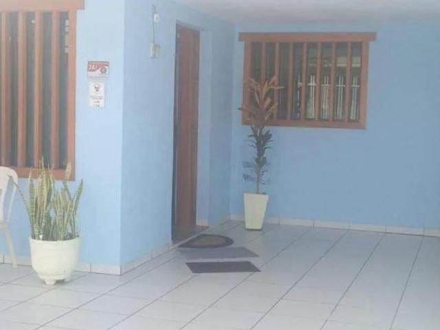 Casa com 2 dormitórios à venda, 180 m² por R$ 430.000,00 Vila Santa Rita.