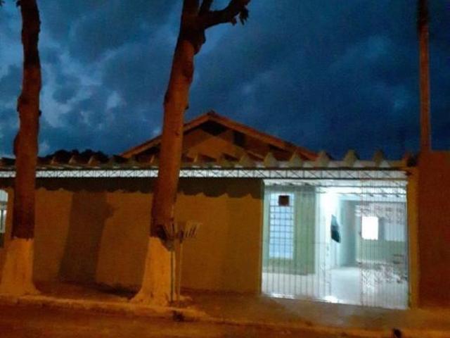 Casa com 2 dormitórios à venda, 180 m² por R$ 520.000 Vila Tatetuba São José dos Campos/SP