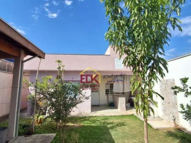 Casa com 2 dormitórios à venda, 180 m² por R$ 550.000 Parque Senhor do Bonfim Taubaté/SP