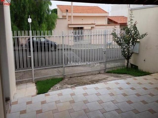 Casa com 2 dormitórios à venda, 180 m² por R$ 650.000,00 Jardim Bandeirantes Sorocaba/SP