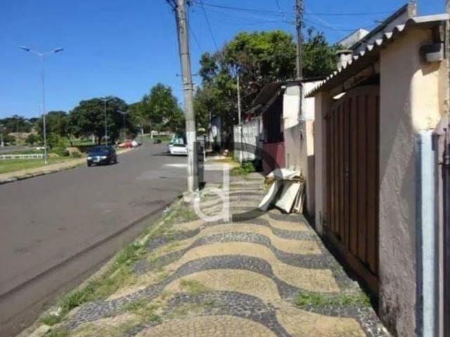 Casa com 2 dormitórios à venda, 182 m² por R$ 618.000,00 Vila Bissoto Valinhos/SP