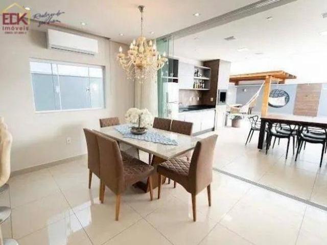 Casa com 2 dormitórios à venda, 183 m² por R$ 1.855.000,00 Loteamento Village Sant Anna Guaratin