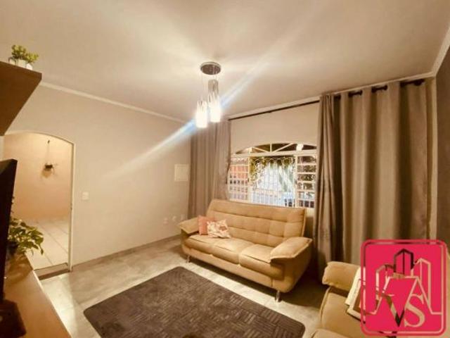 Casa com 2 dormitórios à venda, 195 m² por R$ 770.000,00 Vila Mota Bragança Paulista/SP