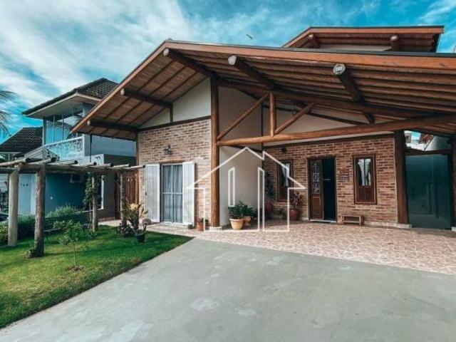 Casa com 2 dormitórios à venda, 190 m² por R$ 1.630.000,00 Urbanova São José dos Campos/SP