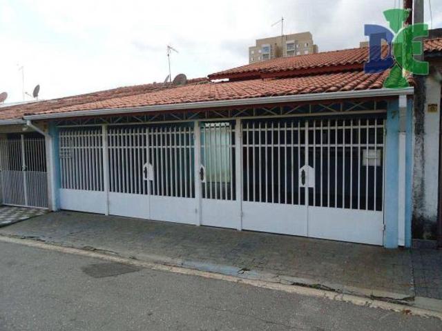 Casa com 2 dormitórios à venda, 191 m² por R$ 550.000,00 Santa Cruz dos Lázaros Jacareí/SP