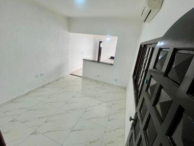 Casa com 2 dormitórios à venda, 192 m² por R$ 639.000,00 Aviação Praia Grande/SP