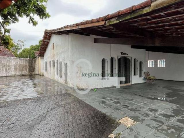 Casa com 2 dormitórios à venda, 208 m² por R$ 740.000,00 Balneário Stella Maris Peruíbe/SP