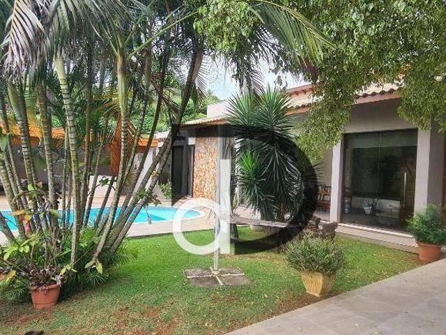 Casa com 2 dormitórios à venda, 200 m² por R$ 2.400.000,00 Condomínio Vale Da Santa Fé Vinhedo/S