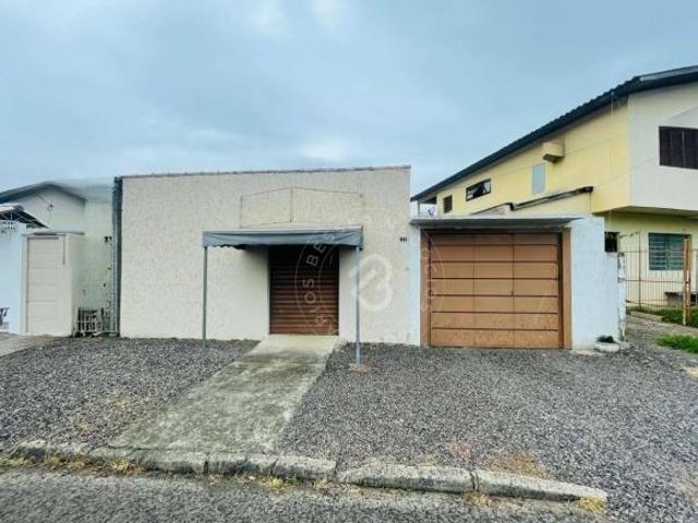 Casa com 2 dormitórios à venda, 200 m² por R$ 478.000,00 Centro Sapucaia do Sul/RS