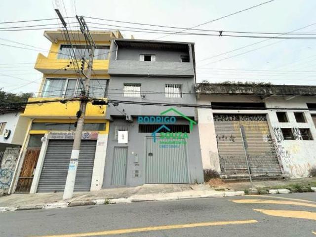 Casa com 2 dormitórios à venda, 200 m² por R$ 470.000,00 Centro Carapicuíba/SP