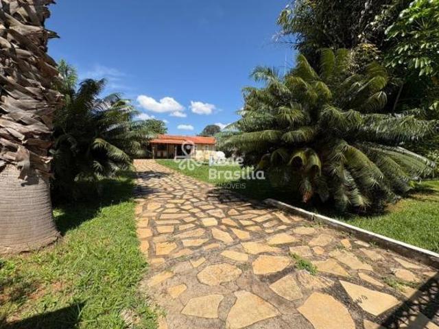 Casa com 2 dormitórios à venda, 200 m² por R$ 650.000,00 Jardim Botânico Brasília/DF