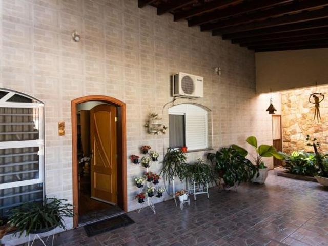 Casa com 2 dormitórios à venda, 210 m² por R$ 650.000,00 Vila Haro Sorocaba/SP