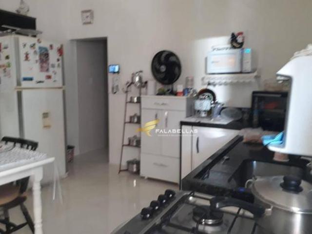 Casa com 2 dormitórios à venda, 210 m² por R$ 840.000,00 Vila Helena Jundiaí/SP