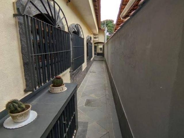 Casa com 2 dormitórios à venda, 225 m² por R$ 600.000,00 Indaiá Bertioga/SP