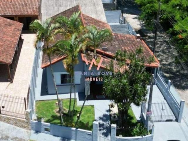 Casa com 2 dormitórios à venda, 228m² por R$750.000 Sumaré Caraguatatuba/SP