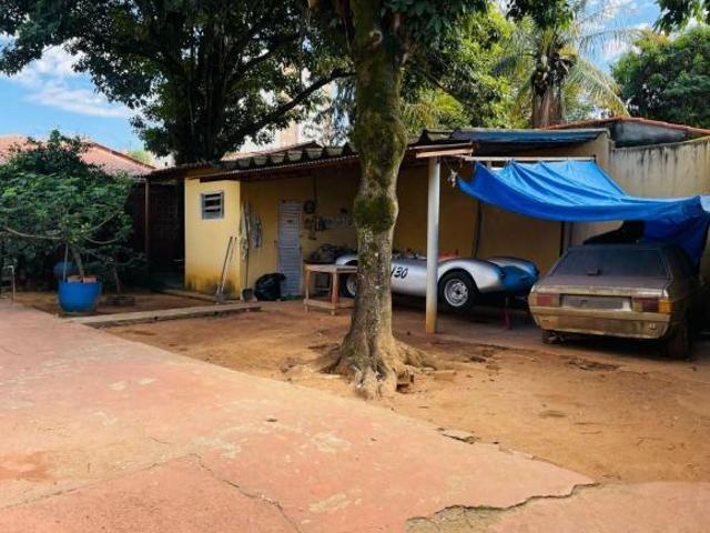 Casa com 2 dormitórios à venda, 221 m² por R$ 800.000,00 Jardim São Carlos.