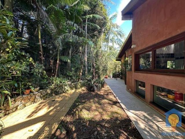 Casa com 2 dormitórios à venda, 234 m² por R$ 1.450.000,00 Vila Real Moinho Velho Embu das Artes