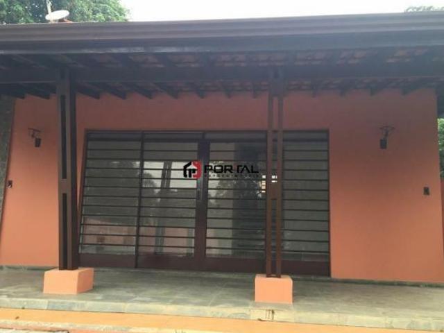 Casa com 2 dormitórios à venda, 238 m² por R$ 850.000,00 Granja Viana Cotia/SP