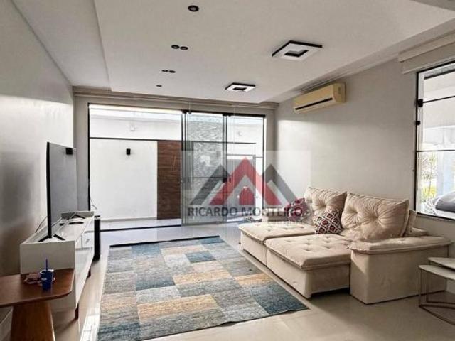 Casa com 2 dormitórios à venda, 232 m² por R$ 1.370.000,00 Condomínio Residencial Real Ville Pin