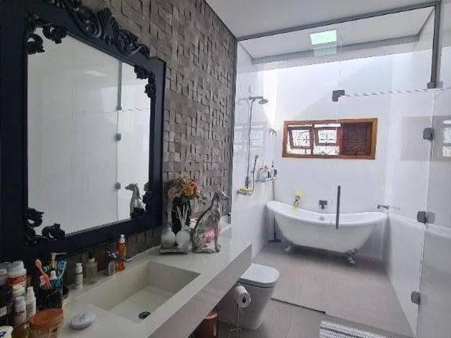 Casa com 2 dormitórios à venda, 280 m² por R$ 880.000,00 Vila Carolina Bauru/SP