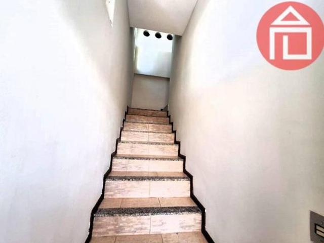 Casa com 2 dormitórios à venda, 283 m² por R$ 900.000,00 Residencial Hípica Jaguari Bragança Pau