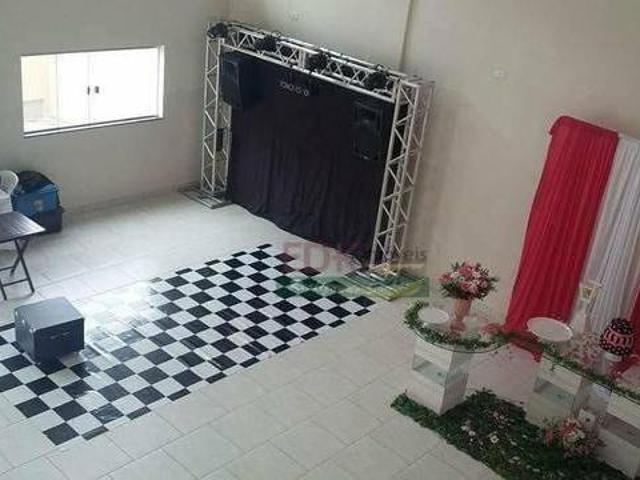 Casa com 2 dormitórios à venda, 290 m² por R$ 615.000,00 Barreiro Taubaté/SP