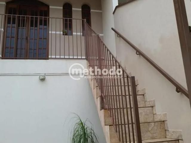 Casa com 2 dormitórios à venda, 300 m² por R$ 680.000,00 Ana Carolina Valinhos/SP