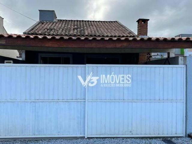 Casa com 2 dormitórios à venda, 41 m² por R$ 360.000,00 Bela Vista Matinhos/PR